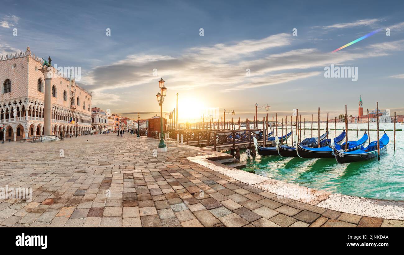 pier, venice, st mark's square, piers, venices, st. mark's squares ...