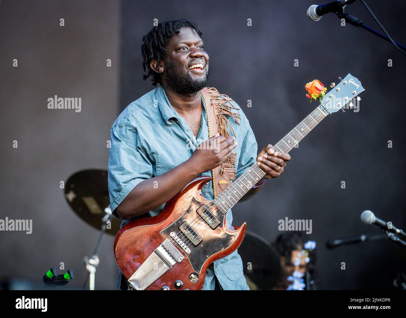 performing live on stage Stock Photo - Alamy