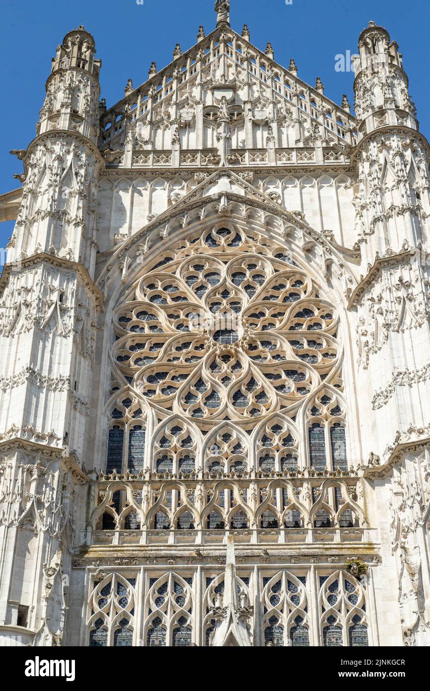 Beauvais cathedral facade hi-res stock photography and images - Alamy