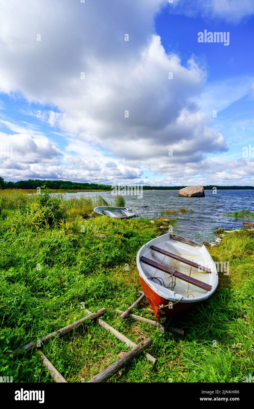 Wide angle sky marine seashore hi-res stock photography and images - Alamy