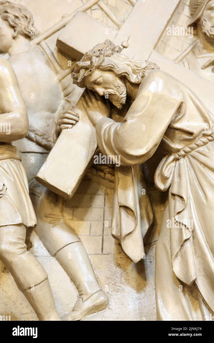 Simon of cyrene hi-res stock photography and images - Alamy