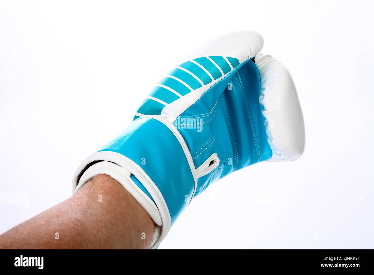 Glove hand with fighting hi-res stock photography and images - Alamy