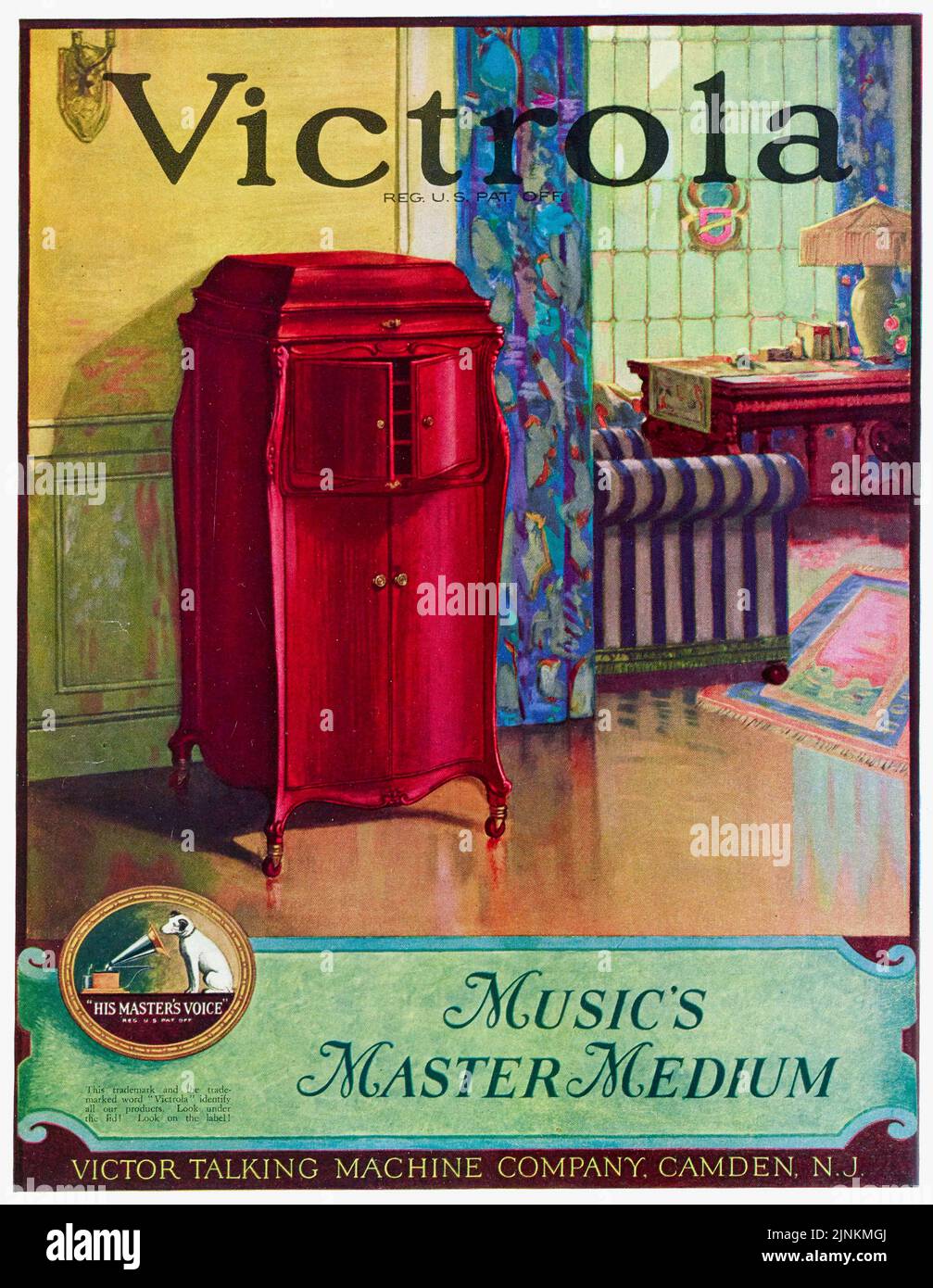 Victrola record player hi-res stock photography and images - Alamy