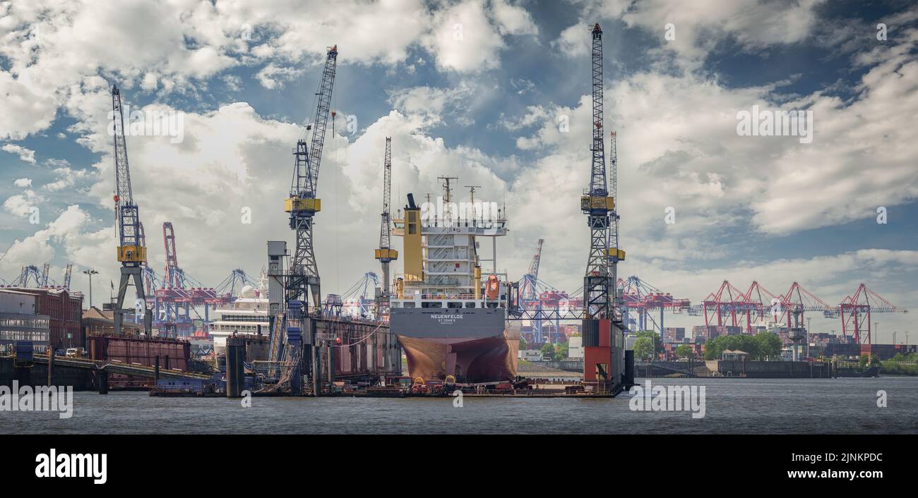 commercial port, commercial ports, port Stock Photo - Alamy