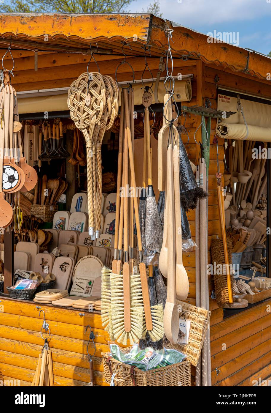 housewares, market stall, houseware, market stalls Stock Photo - Alamy