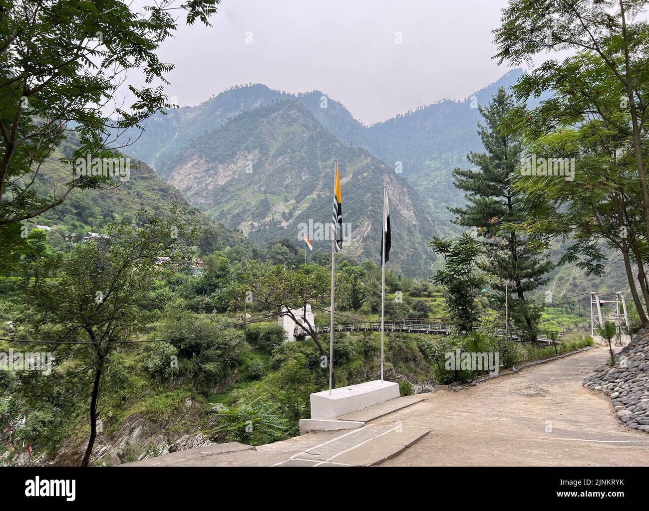 Flag of the azad kashmir hi-res stock photography and images - Alamy