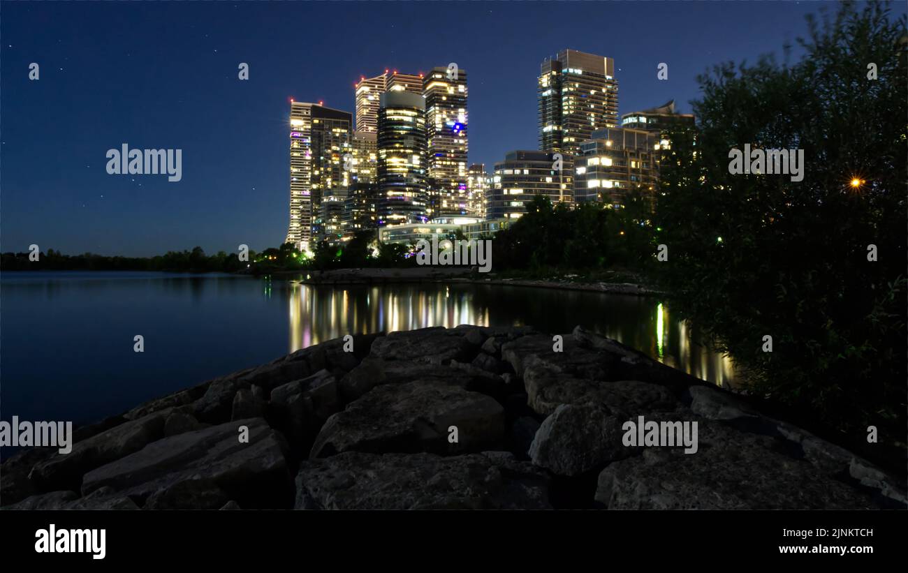Mississauga skyline hi-res stock photography and images - Alamy