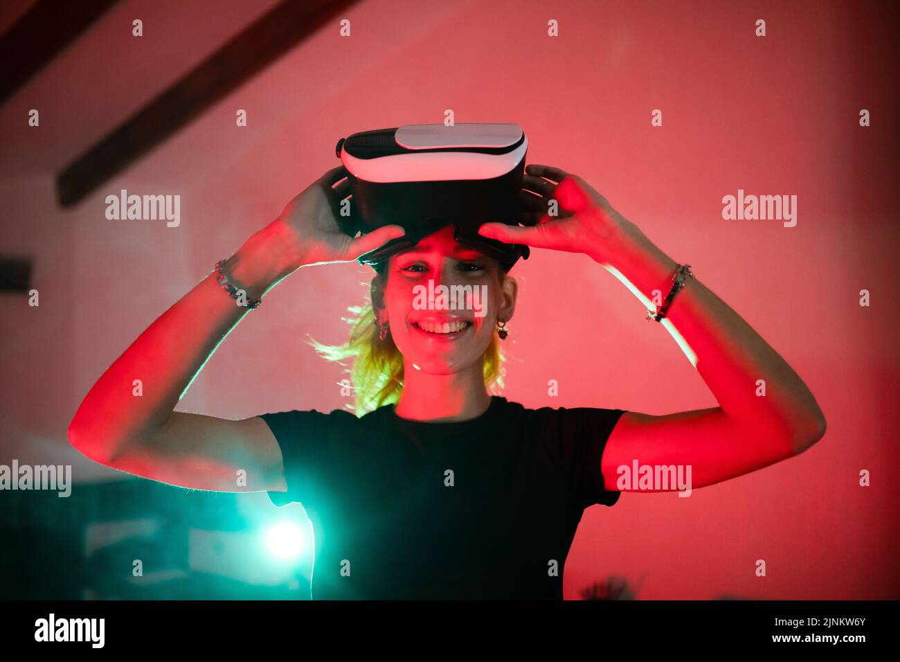 smiling, 3d glasses, video eyewear , head-mounted display, vr ...