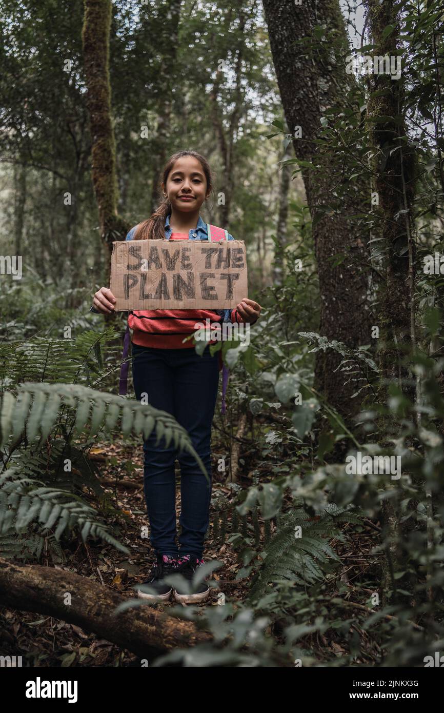Child environmentalist hi-res stock photography and images - Alamy