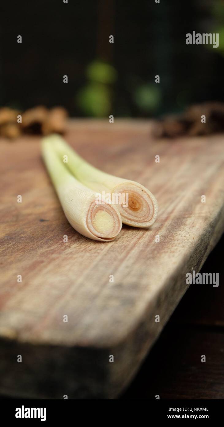 lemon grass herb plant cook Stock Photo - Alamy