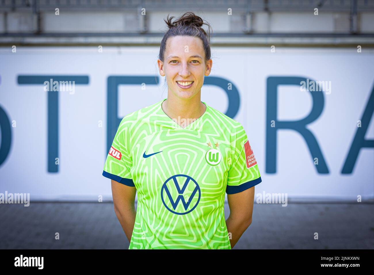 Wolfsburg, Germany. 11th Aug, 2022. Soccer: Women, team photo session ...