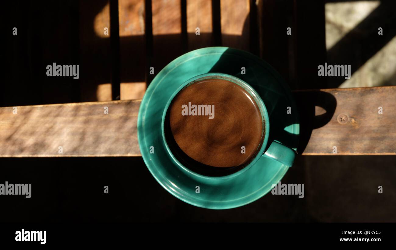 Manual coffee brewing hi-res stock photography and images - Alamy