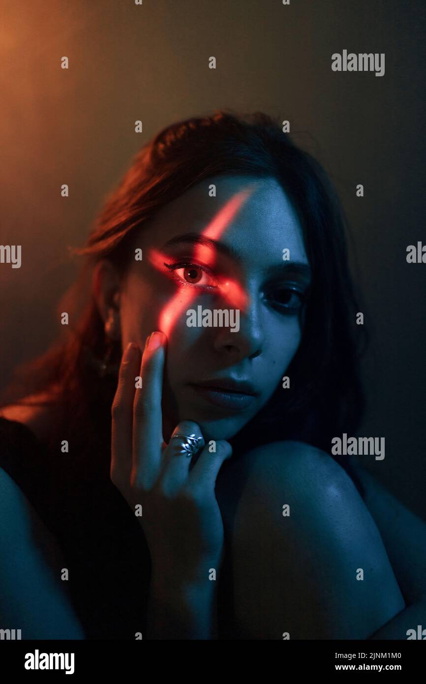 woman, light, light beam, lichtprojektion, female, ladies, lady, women ...