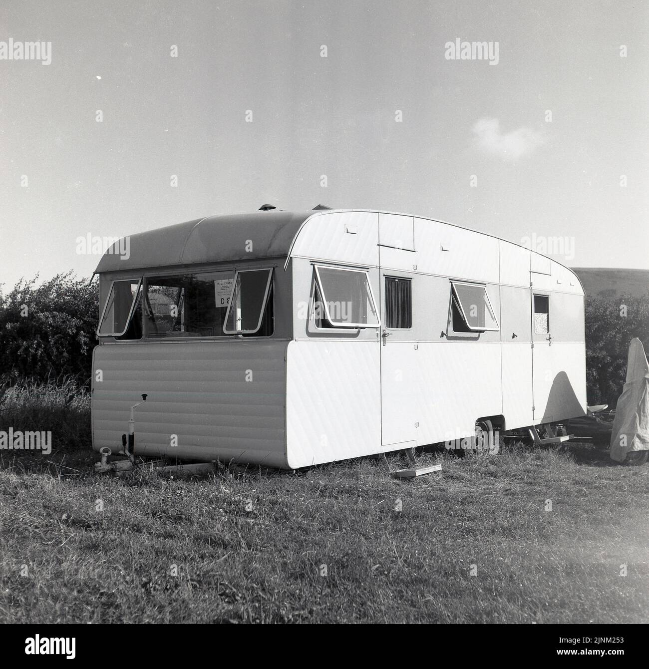 1950s caravan holiday black and white hi-res stock photography and ...
