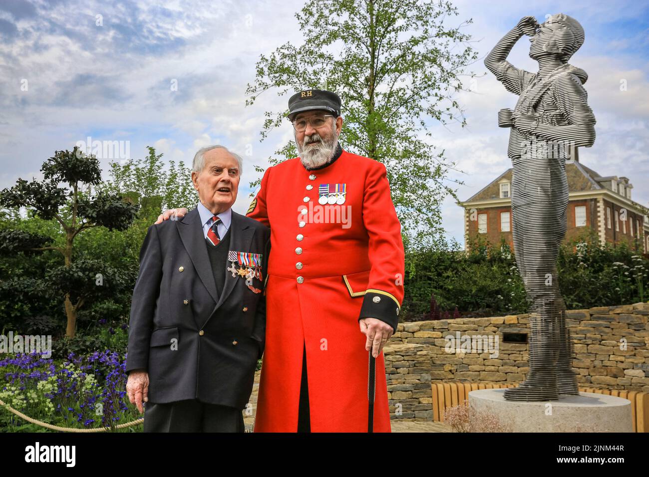 Colin bell raf hi-res stock photography and images - Alamy