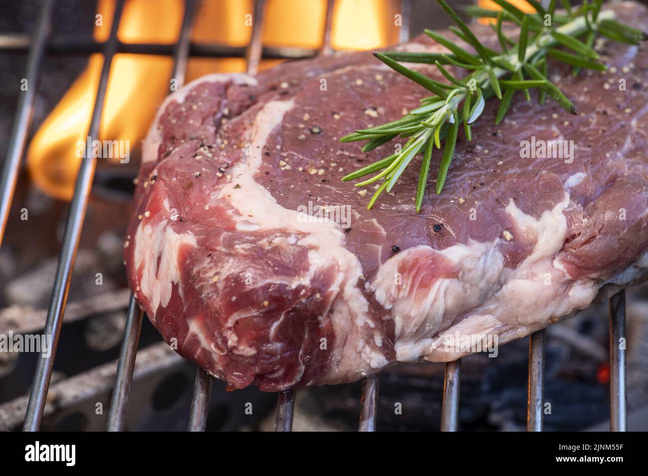 broiling, steak, steaks Stock Photo - Alamy