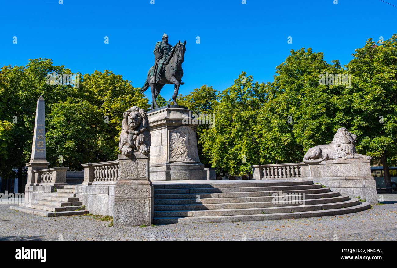 Kaiser wilhelm square hi-res stock photography and images - Alamy