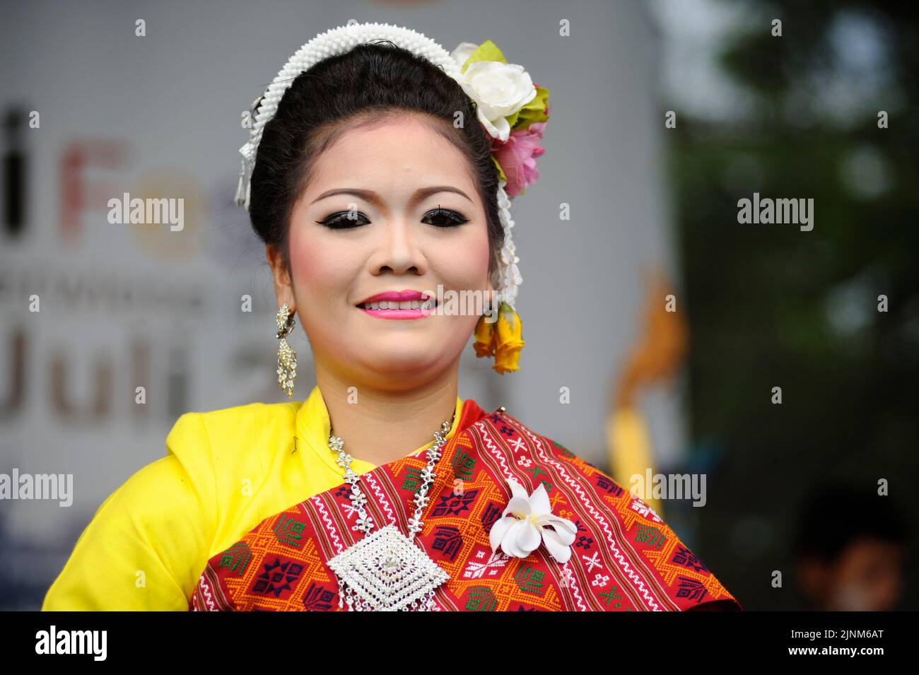 Thai folklore festival hi-res stock photography and images - Alamy
