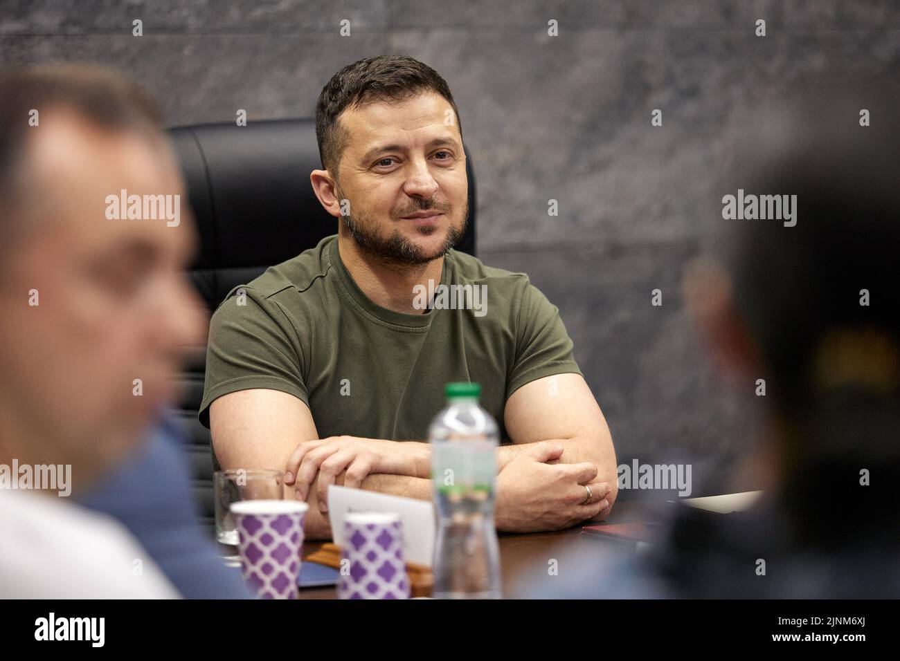 Volodymyr zelenskyy young hi-res stock photography and images - Alamy
