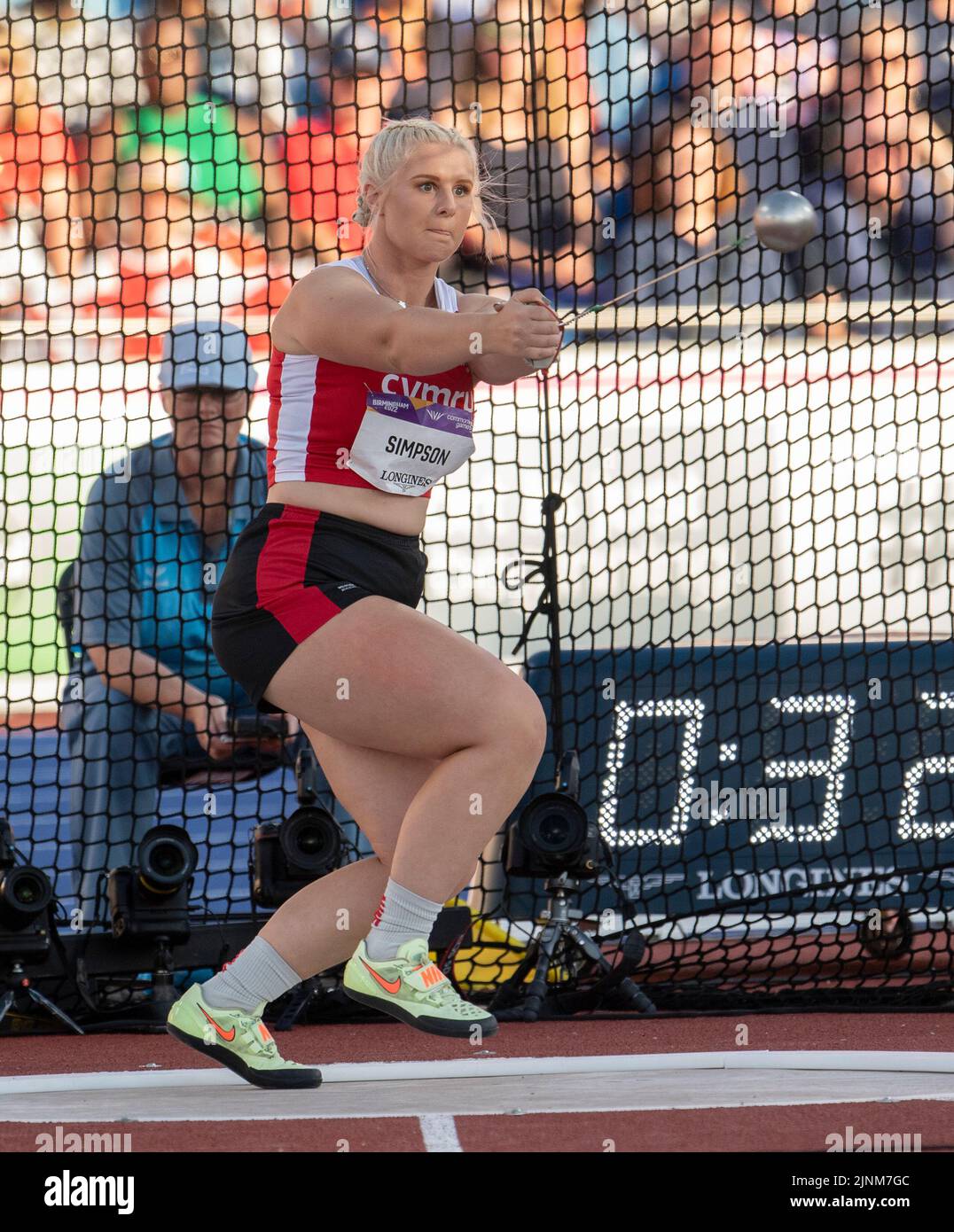 Amber Simpson of Wales competing in the women’s hammer final at the ...