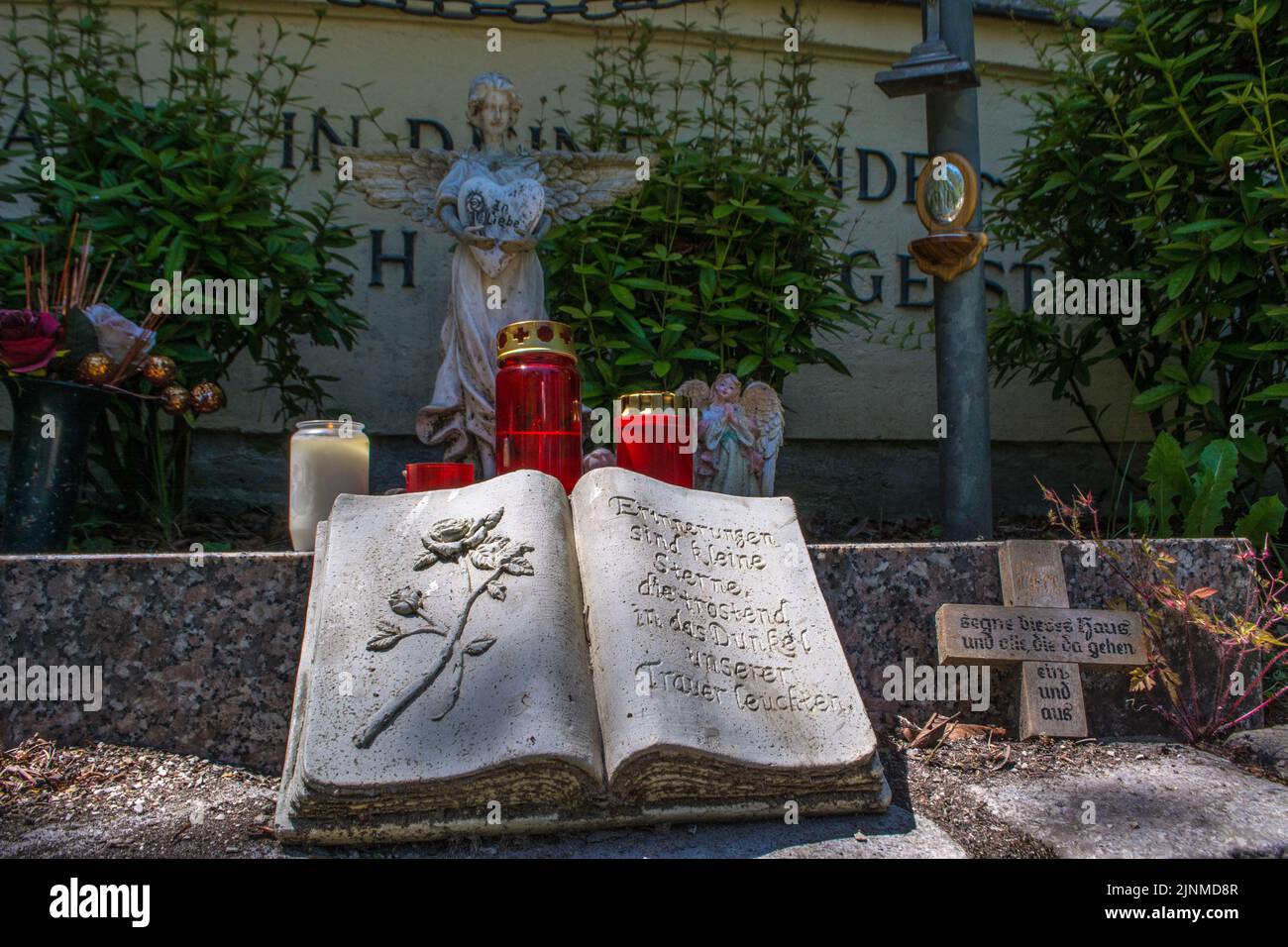 Westfriedhof cemetery hi-res stock photography and images - Alamy