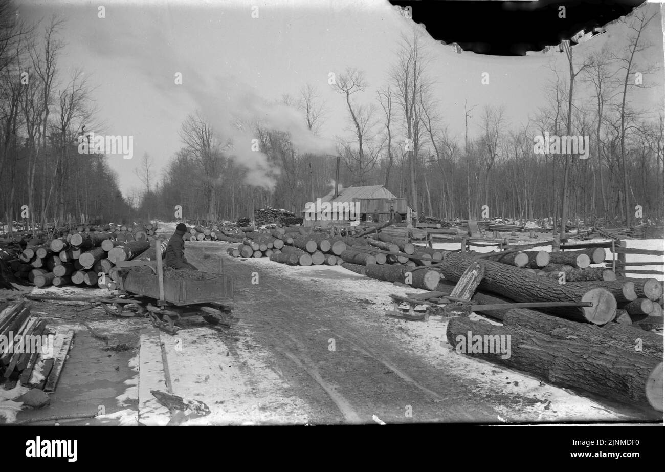 Old welland canal hi-res stock photography and images - Alamy