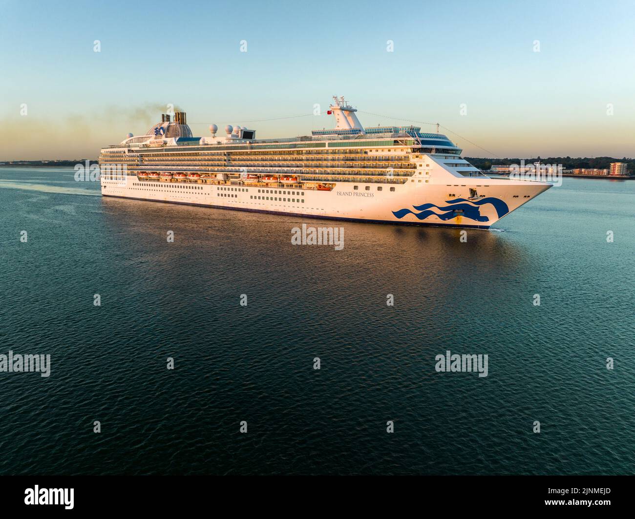 Ms Island Princess is a Coral-class cruise ship for the Princess ...
