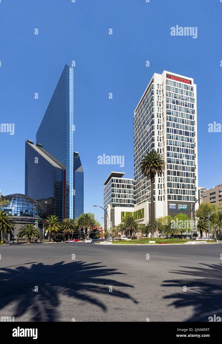 Paseo de la glorieta hi-res stock photography and images - Alamy