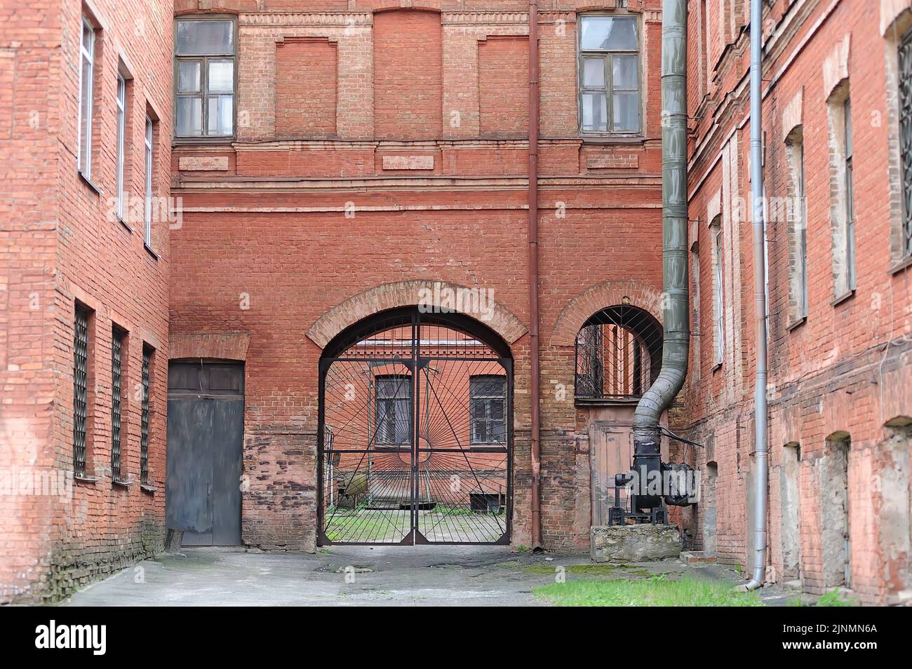 Facade of an old red building in Kyiv Ukraine Stock Photo - Alamy
