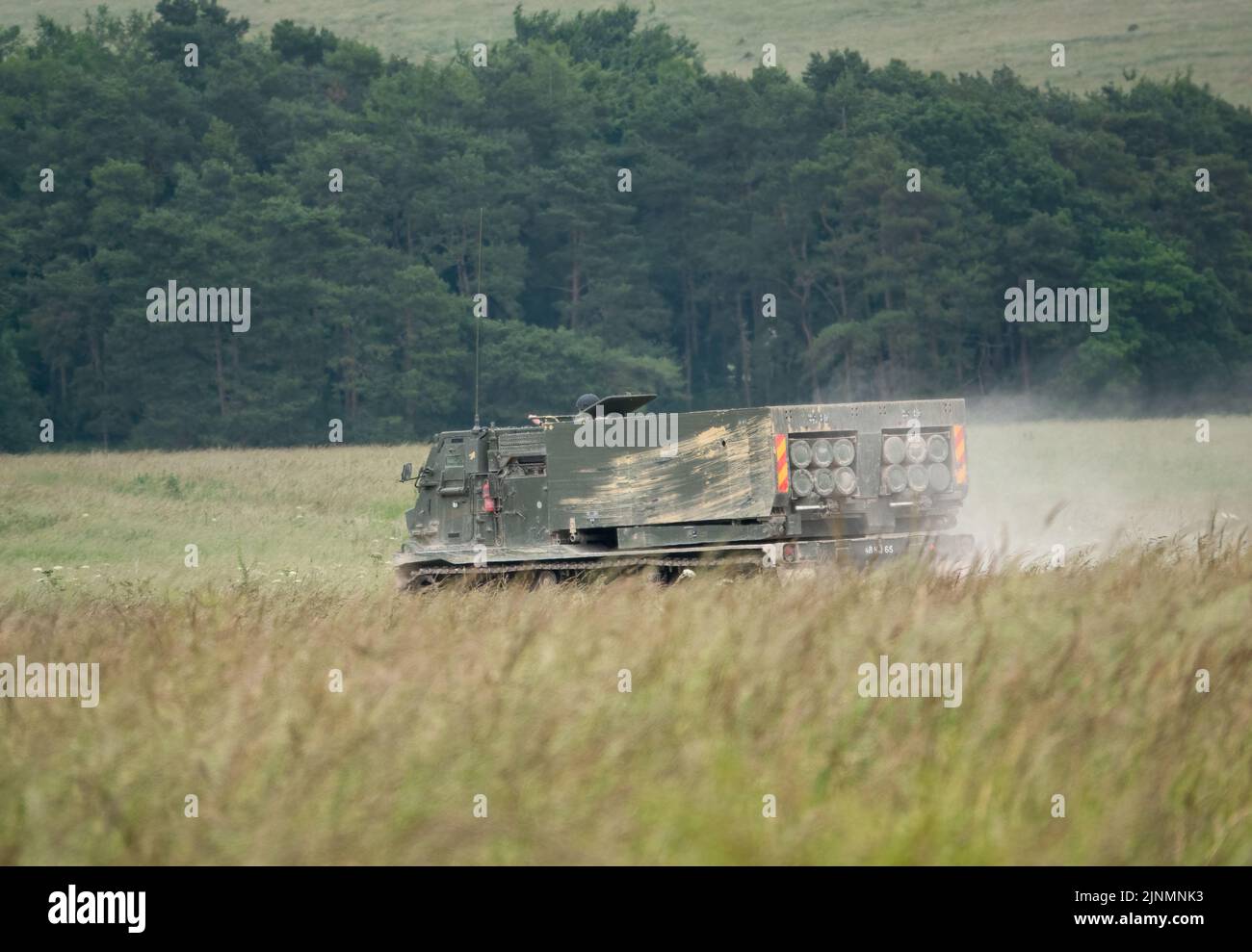 British army self propelled M270 Multiple Launch Rocket System (MLRS ...