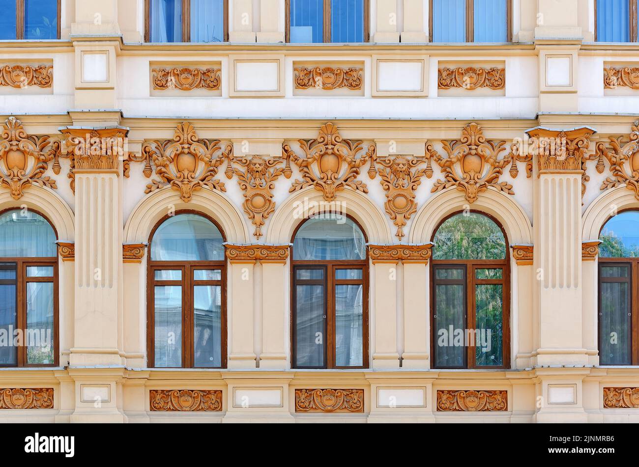 Colorful ornate hi-res stock photography and images - Alamy