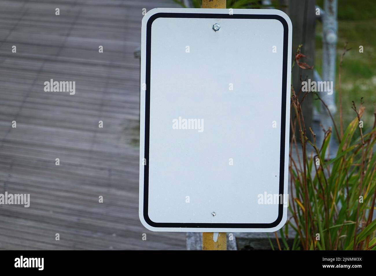 Beach warning sign blank hi-res stock photography and images - Alamy