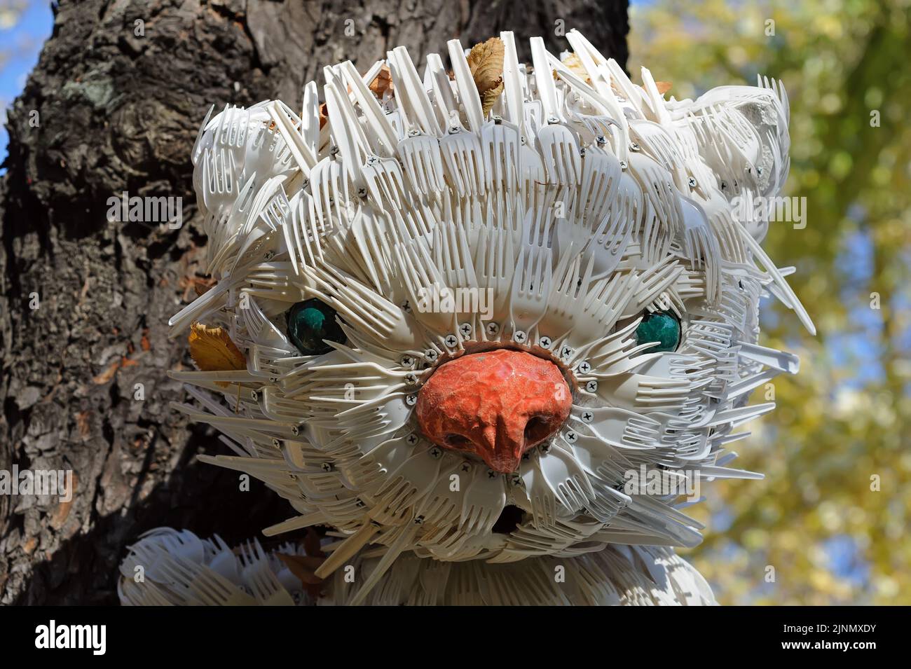 Plastic forks face hi-res stock photography and images - Alamy