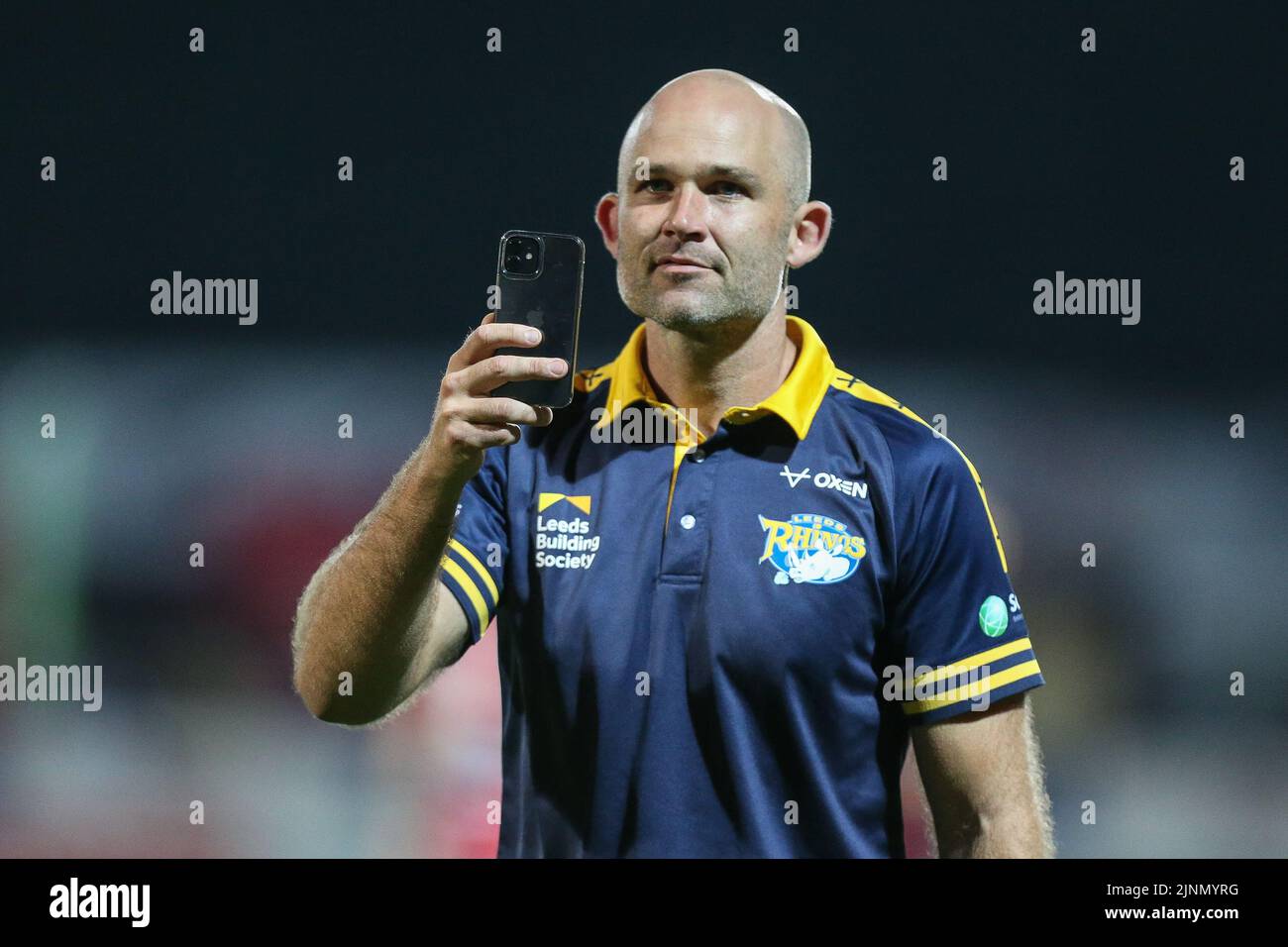 Rohan Smith Head Coach of Leeds Rhinos videos the singing travelling ...