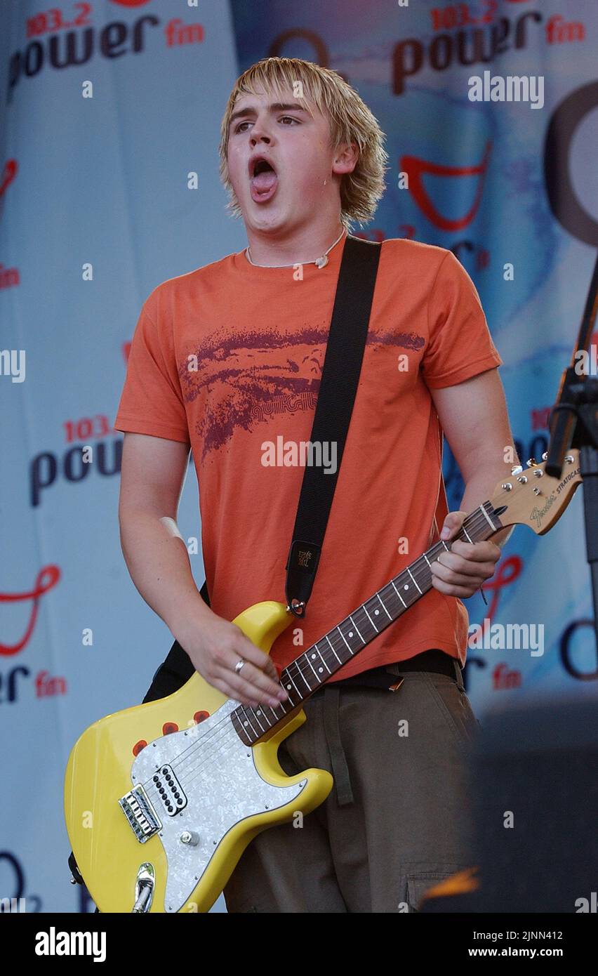 TOM FLETCHER, BAND MCFLY, POWER IN THE PARK, SOUTHAMPTON, 13-06-04 PIC ...