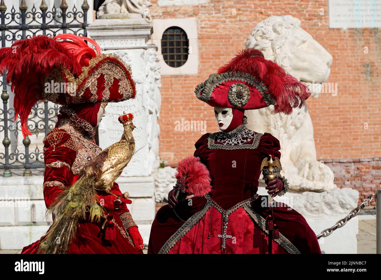 Costumed women, traditional Venetian masks, carnival in Venice, Veneto ...