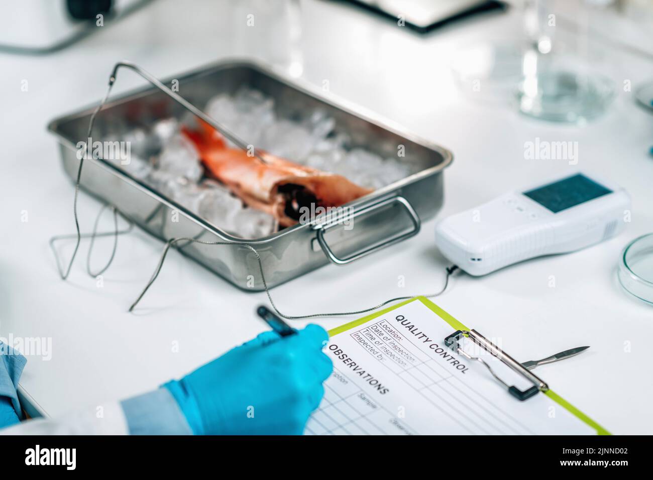 Quality control inspector hi-res stock photography and images - Alamy