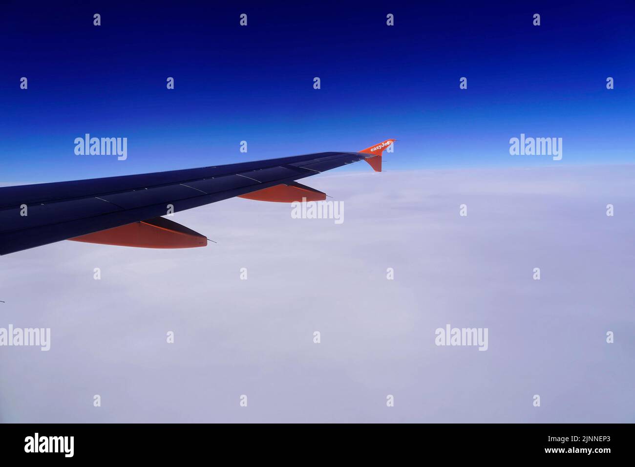 Flight airplane aircraft hi-res stock photography and images - Alamy