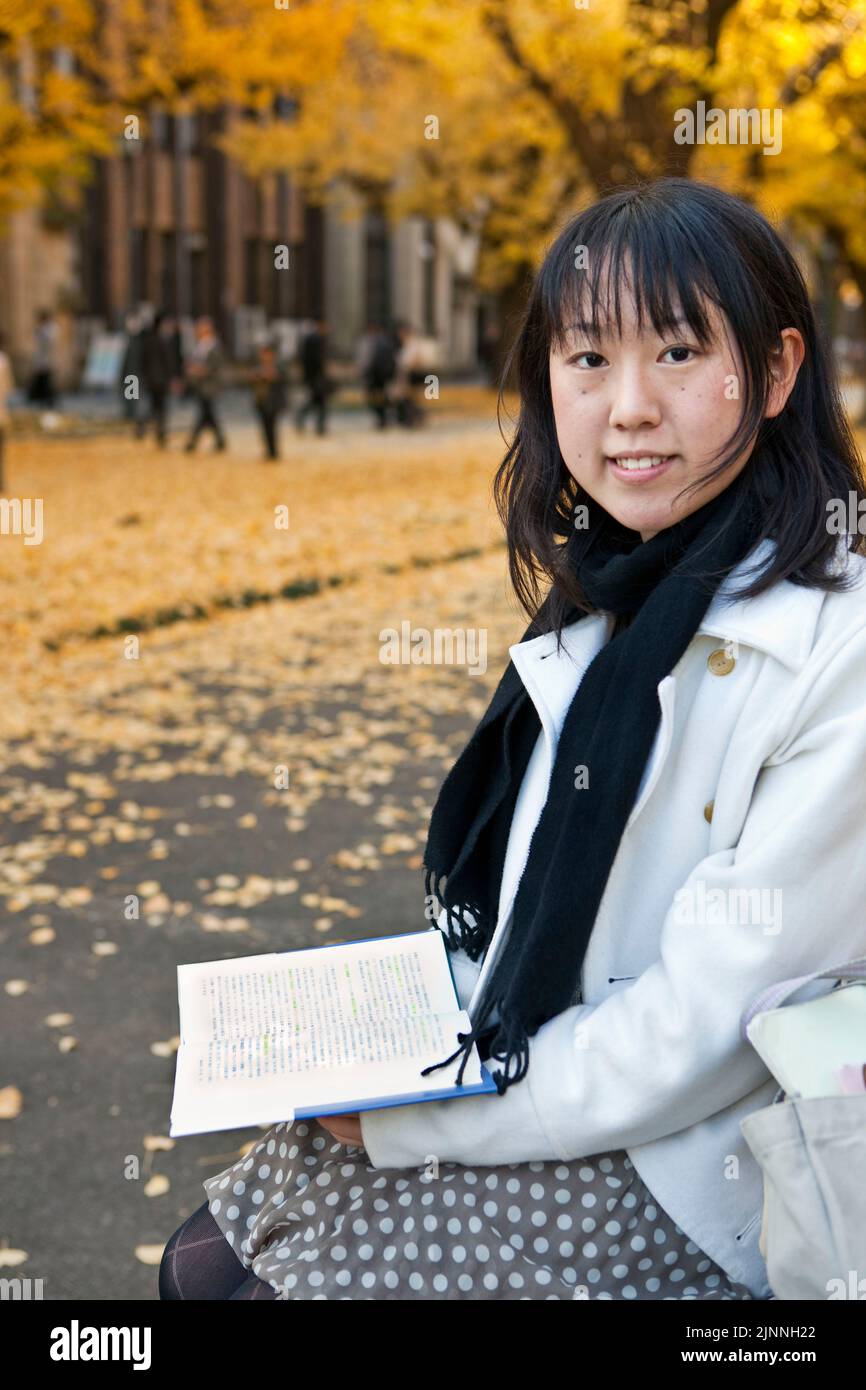 Law student reading Tokyo University Japan 5 Stock Photo - Alamy