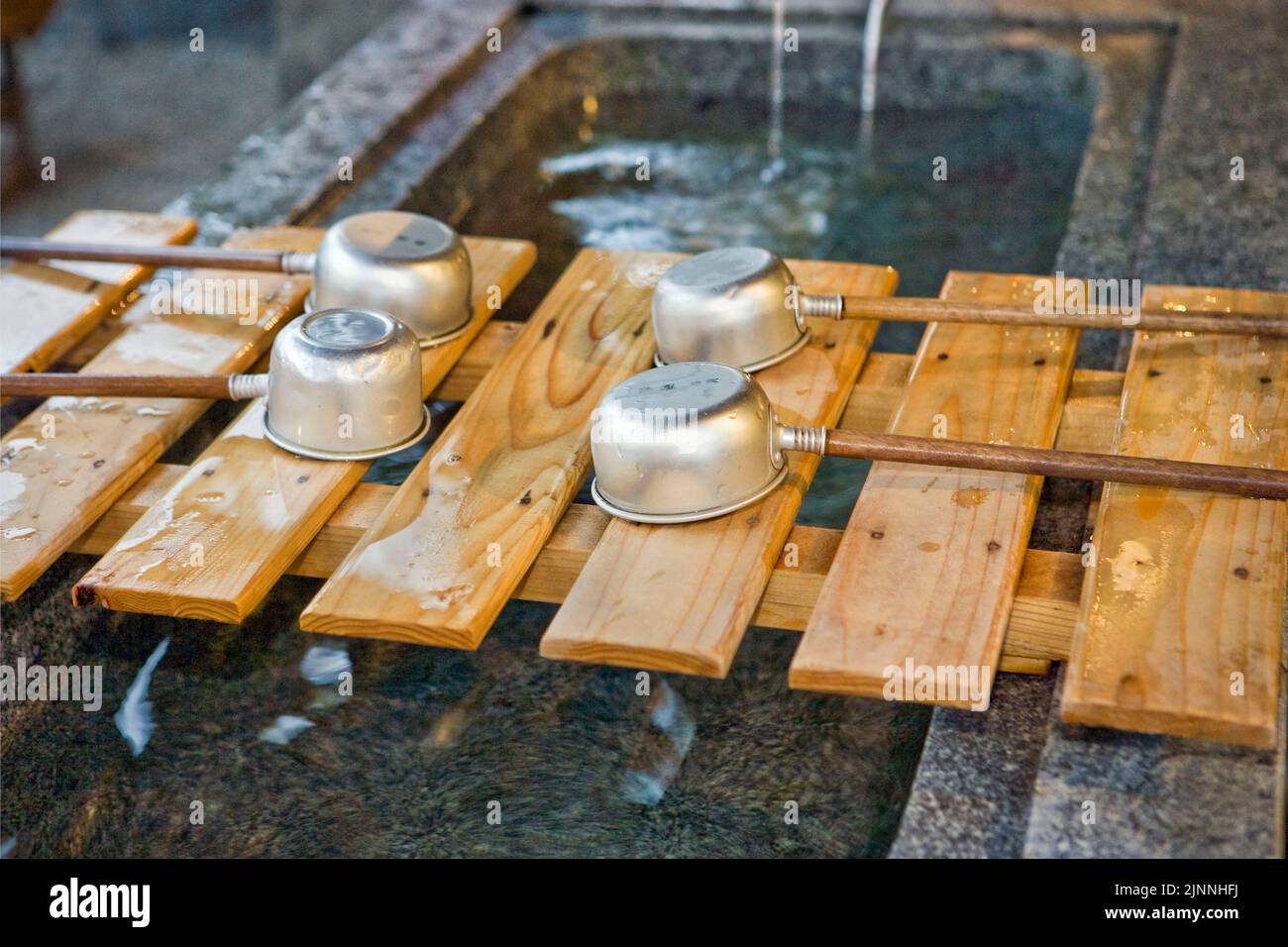 Waterdippers Asakusa Temple Tokyo Japan Stock Photo - Alamy
