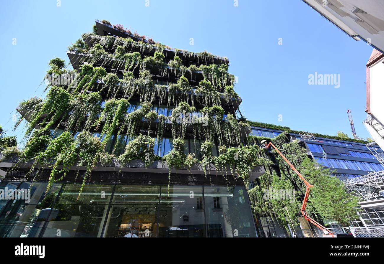 Stuttgart, Germany. 09th Aug, 2022. A new building with a completely ...