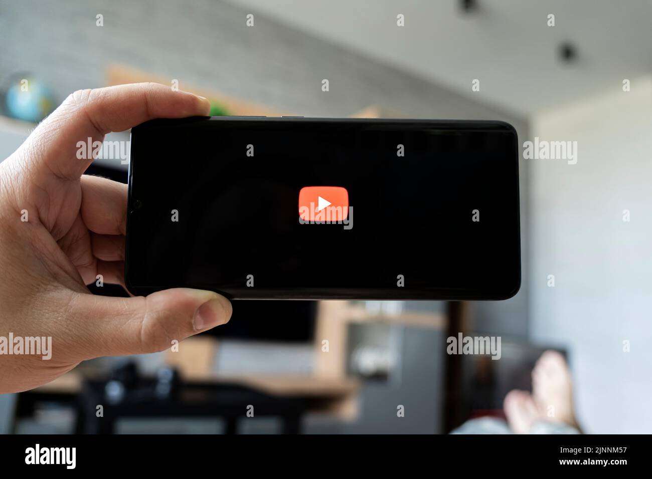 Youtube screen watching hi-res stock photography and images - Alamy