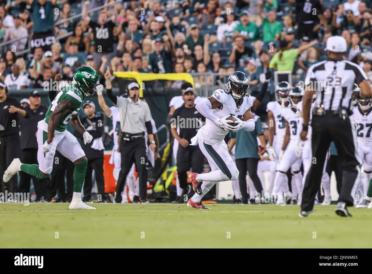 Kyzir white eagles hi-res stock photography and images - Alamy