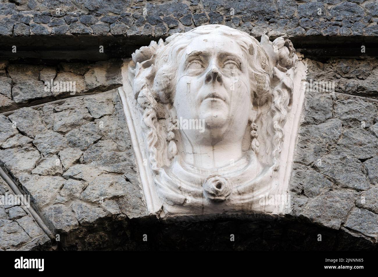 Mascaron architecture in old building hi-res stock photography and ...
