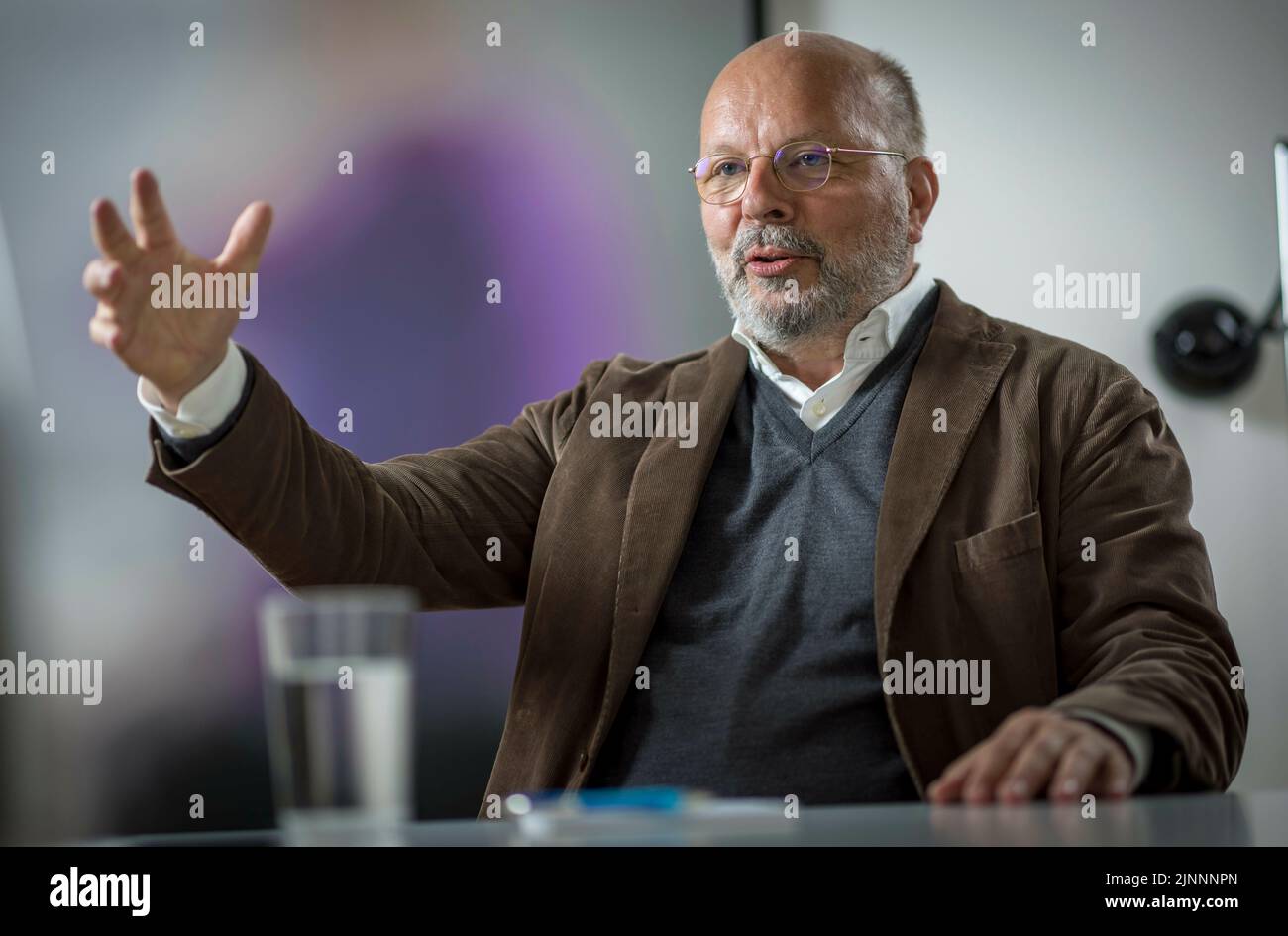 Professor of practical philosophy hi-res stock photography and images ...