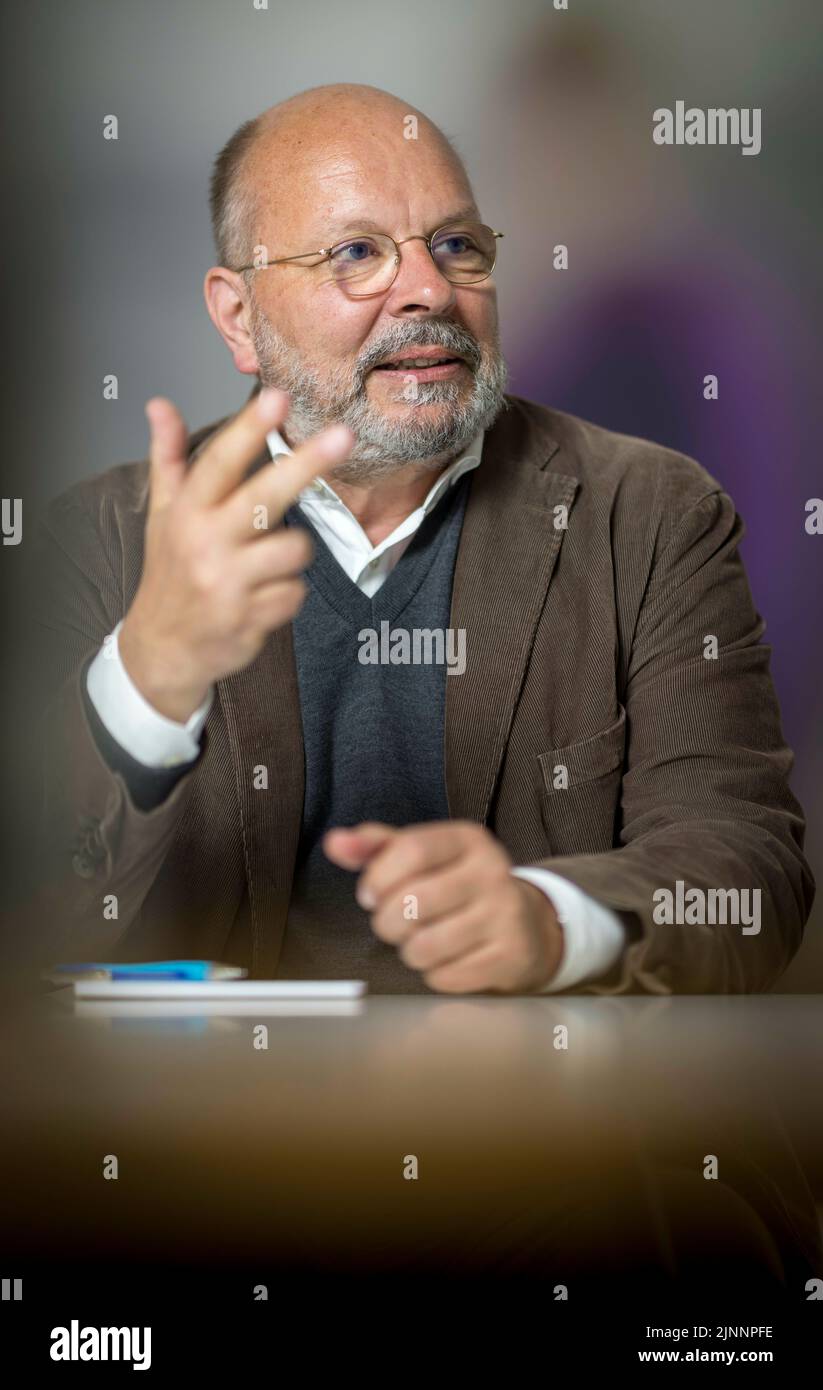 Professor of practical philosophy hi-res stock photography and images ...