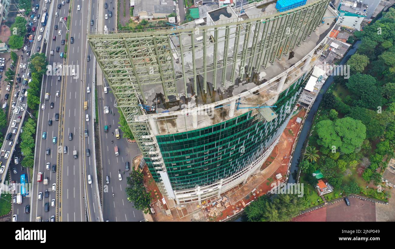 Construction of high-rise skyscrapers with many floors using cranes ...