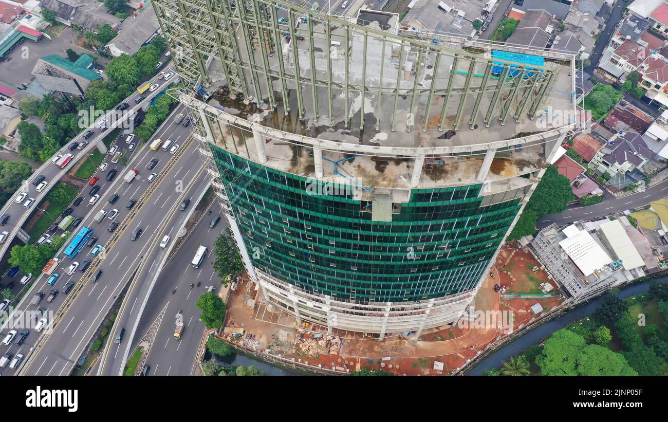 Construction of high-rise skyscrapers with many floors using cranes ...
