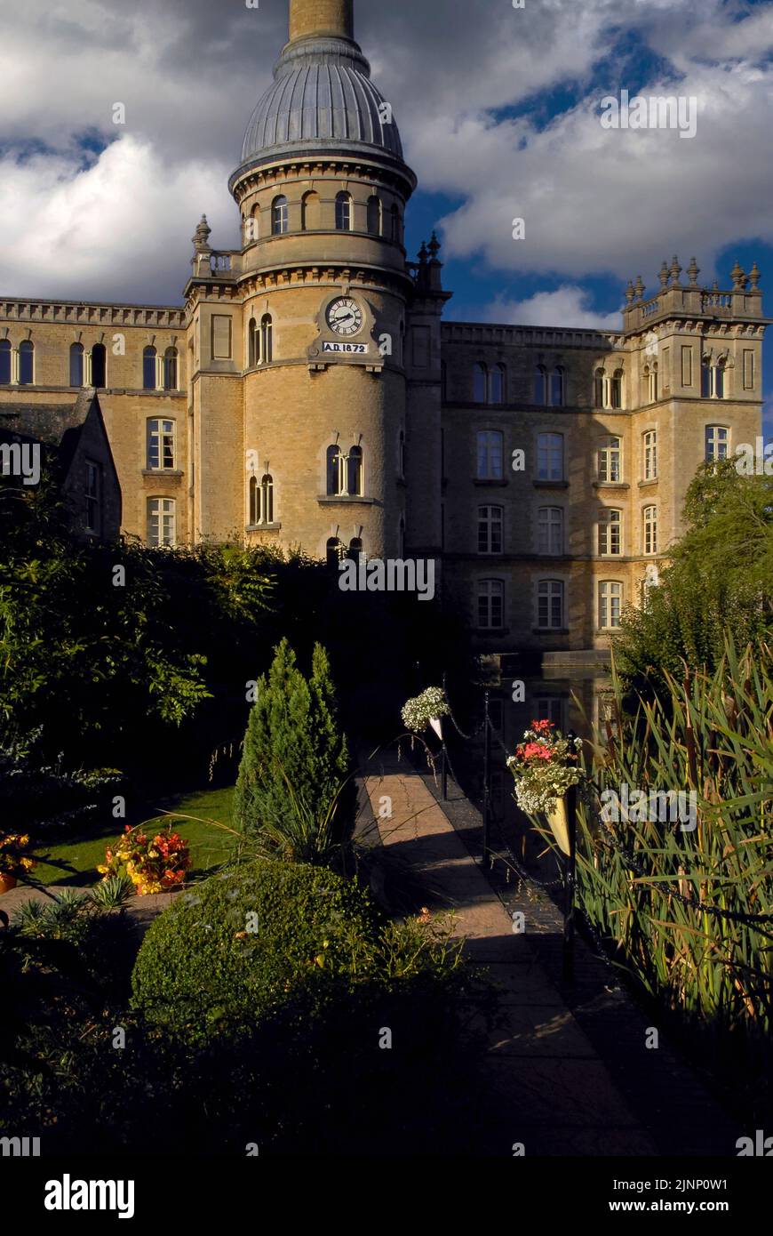 Bliss mill built 1870s hi-res stock photography and images - Alamy