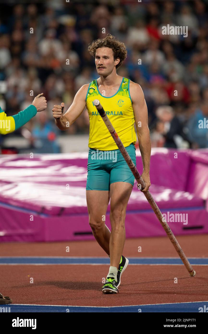 Kurtis Marschall of Australia competing in the men’s pole vault final ...